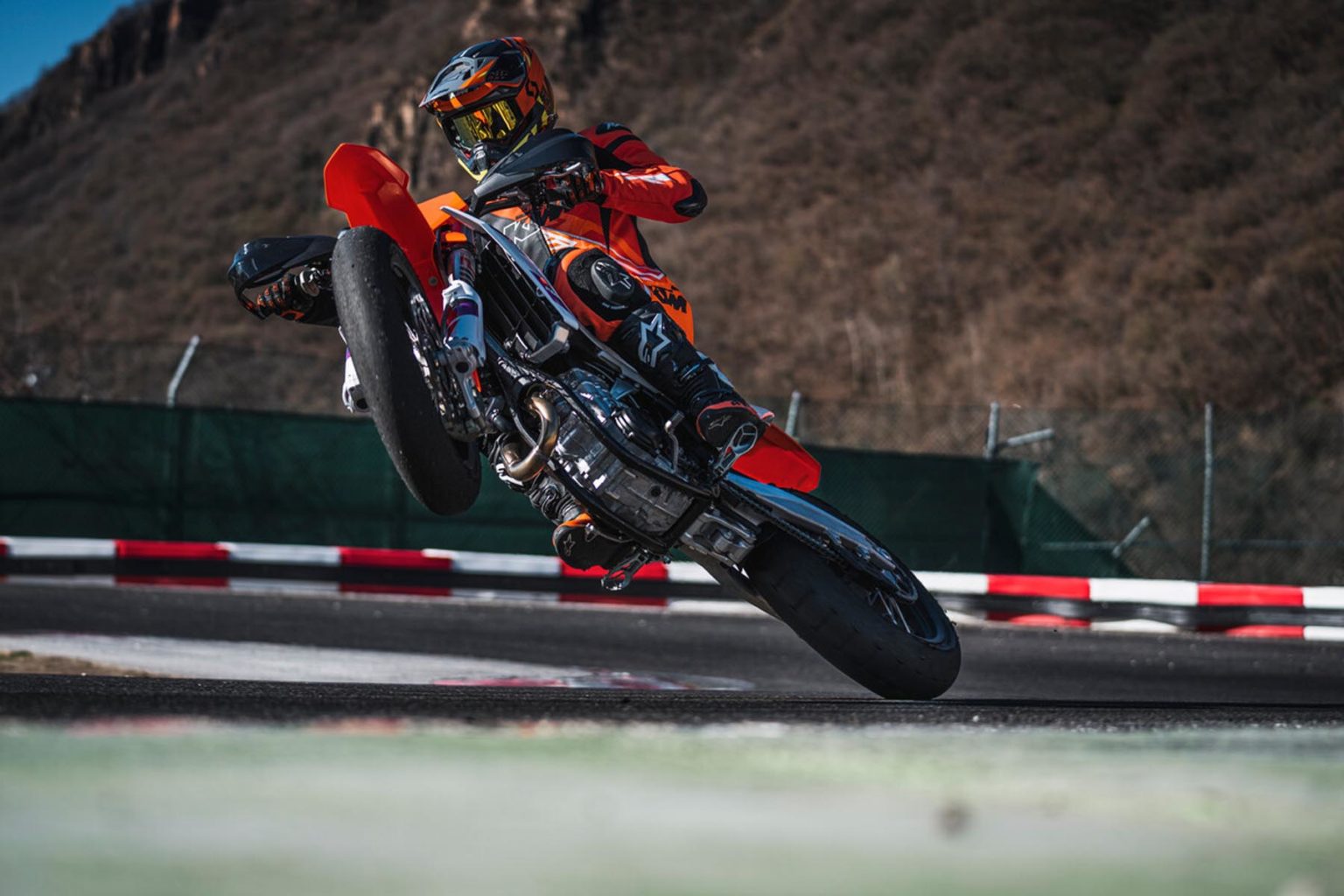 KTM 450 SMR 2024 - Supermoto » braeuer-shop.de